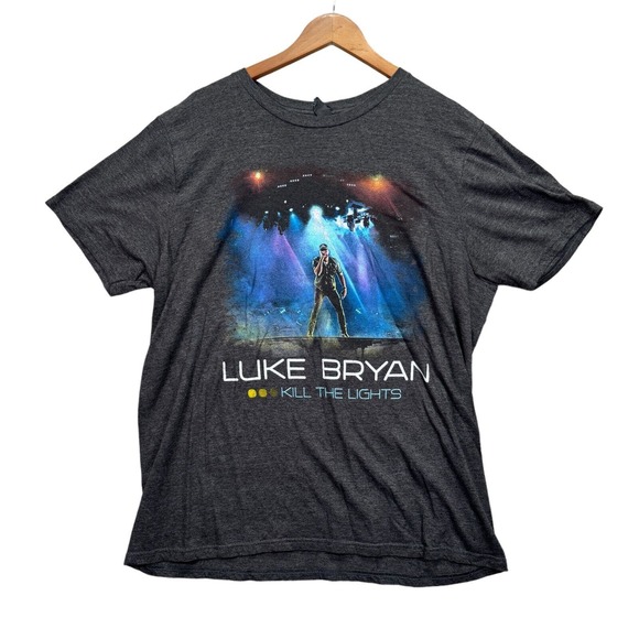 District | Shirts | Luke Bryan Men Tshirt Gray Kill The Lights Tour ...